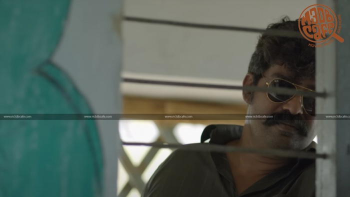 ഉള്ളുലയ്ക്കുന്ന, പ്രേക്ഷകനെ വിട്ടു പോവാത്ത 'ഇരട്ട' - | M3DB Cafe